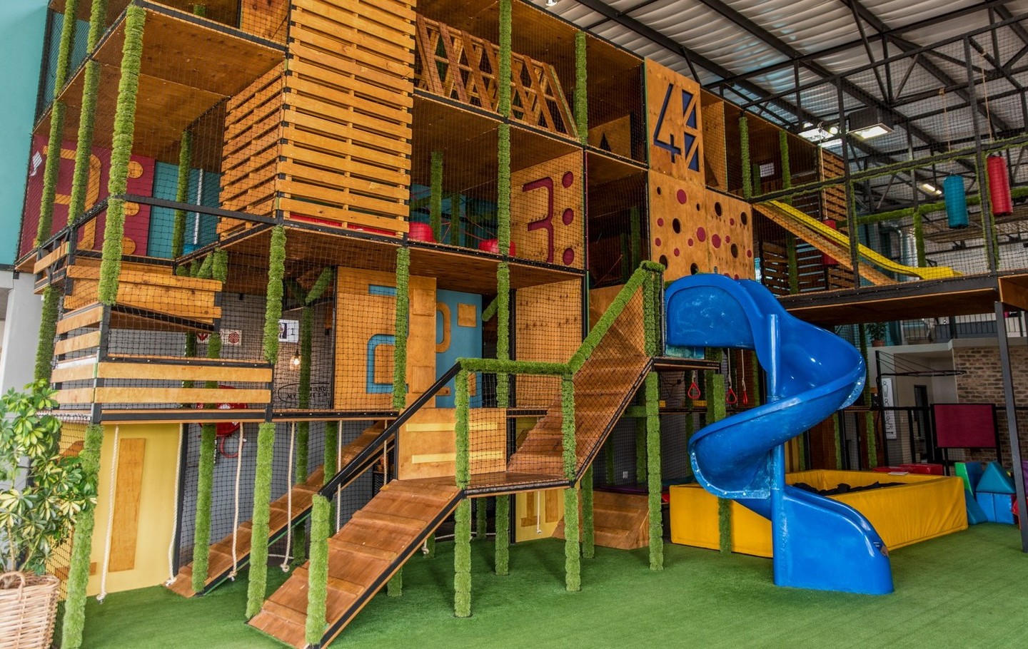 Play-Indoor – Hyto Tyto